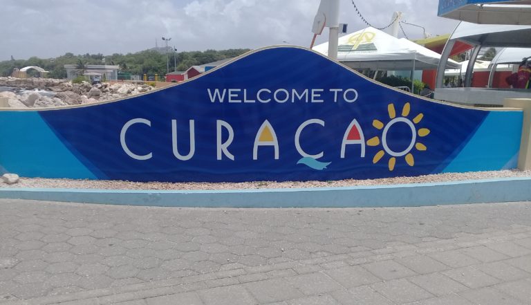 Curazao: historia, ubicación, clima, lugares turísticos, playas, idioma ...