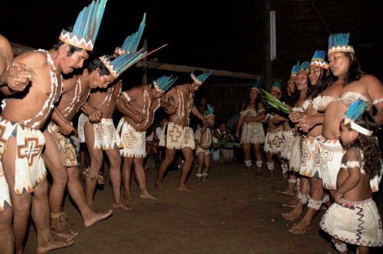 Bora Bora: historia, ubicación, clima, playas, geografia, habitantes y más